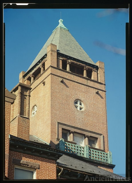 DETAIL OF NORTH (FRONT) TOWER FROM SOUTHEAST - Montgomery...