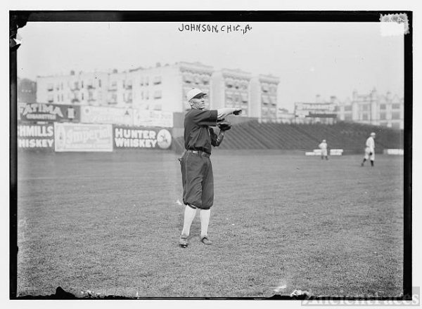 [Ernie R. Johnson, Chicago AL (baseball)]