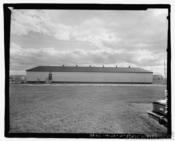 3. North back; view to south. - Ellsworth Air Force Base,...