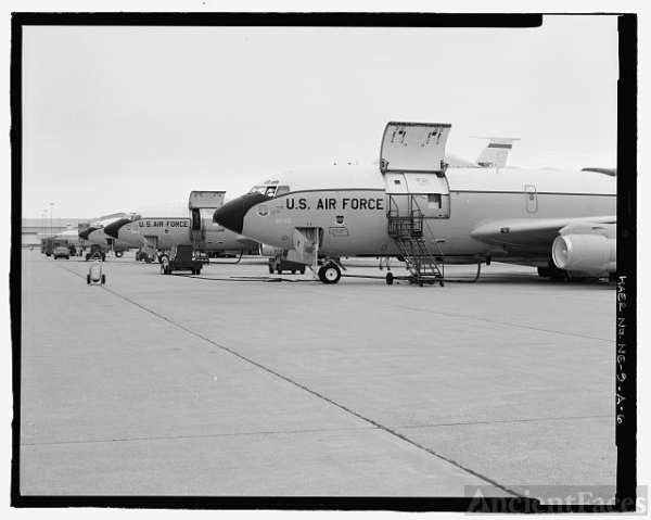 6. Looking glass aircraft in the project looking glass...