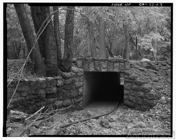 5. BOX CULVERT AND RETAINING WALL; NORTH ELEVATION OF...