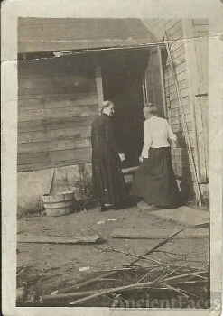 Sarah Jane Miller & sister