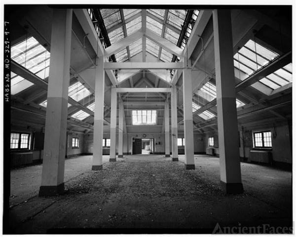 7. INTERIOR, ROOF STRUCTURE AND CLASSROOM AREA - U.S....
