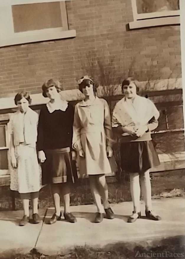 Class Officers, Harrisburg Illinois High School