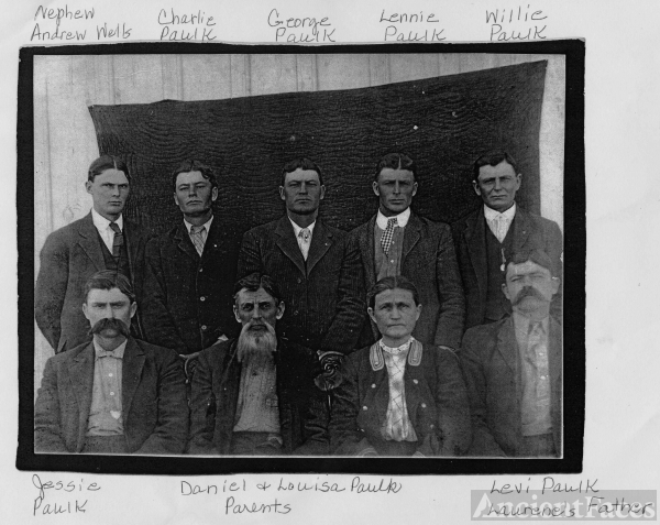 Willie M Paulk & family