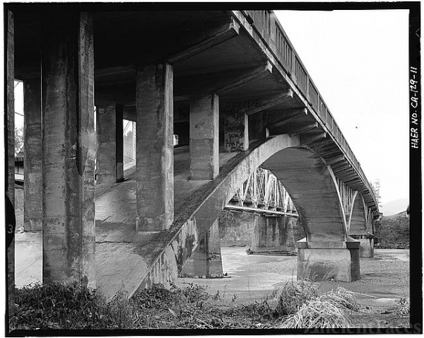 11. OBLIQUE VIEW SHOWING DOWNSTREAM SIDE OF BRIDGE,...