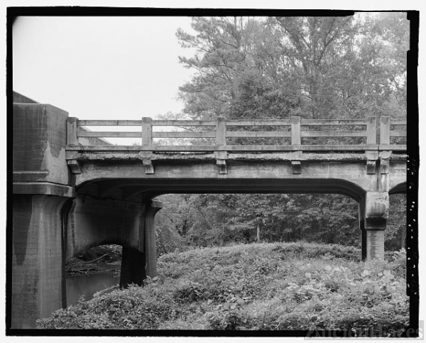 20. Third approach span, comparing pier types and showing...