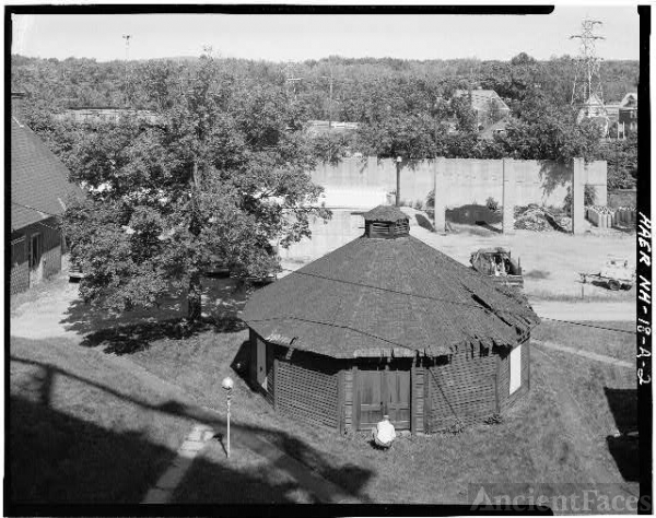 2. BIRDSEYE VIEW OF OIL TANK STORAGE BUILDING - Concord...