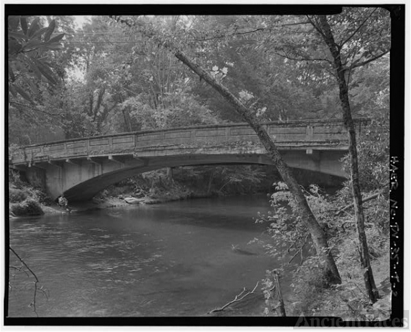 2. Elevation view of Luten Bridge at Oconaluftee...