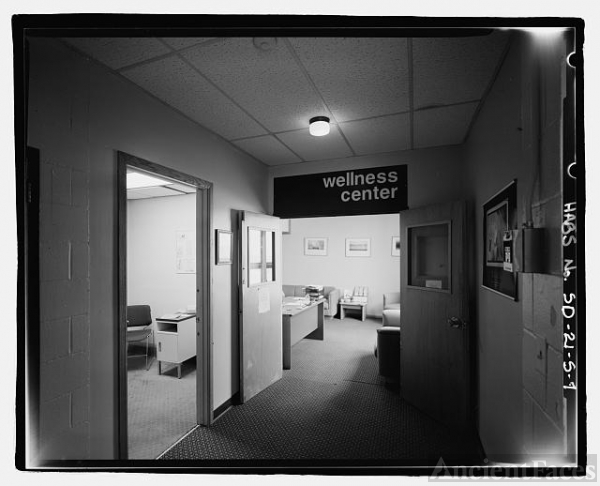 7. Interior view of main entrance looking into reception...
