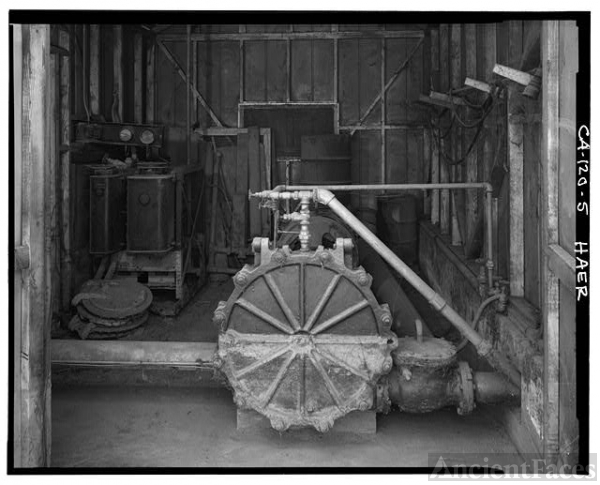 5. INTERIOR OF SAND PUMP HOUSE SHOWING FRONT VIEW OF PUMP...