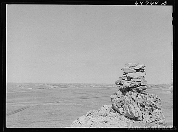 McCone County, Montana. Sheepherders' monument from top...