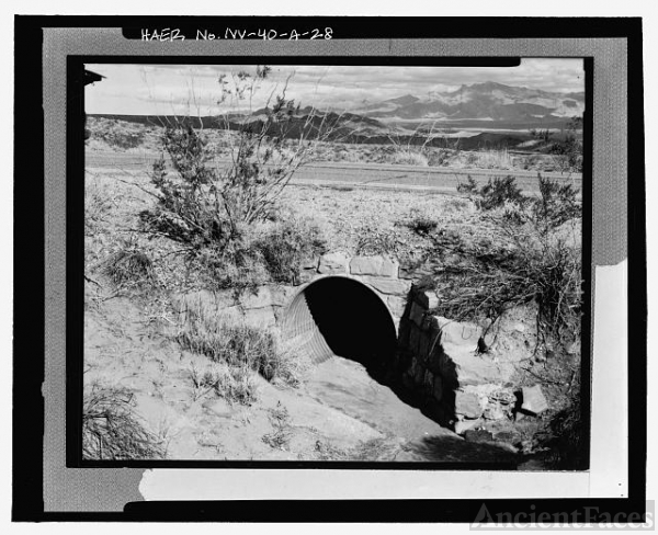 Winged type culvert headwall, Culvert No. 126 Inlet,...