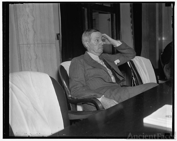 Sen. Peter G. Gerry, Rd. Is.