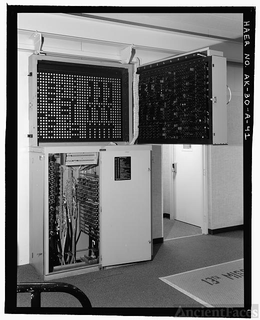 41. View of electro/mechanical fiber optic system panel...