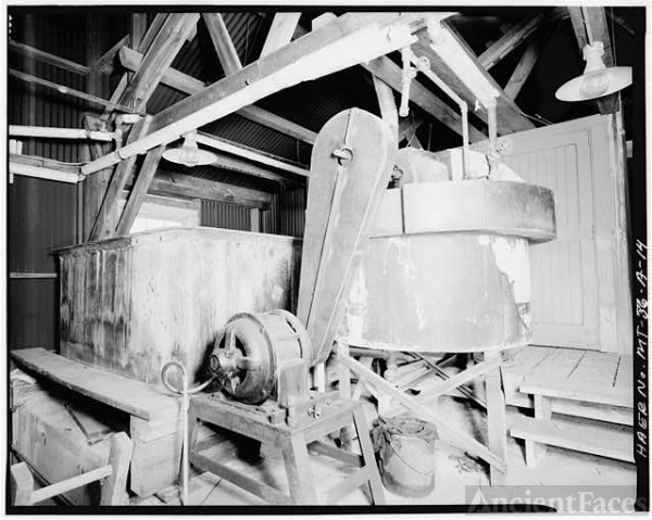 14. MIXING VAT AND TUB IN THE WOOD TREATING PLANT,...