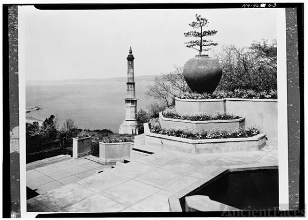 16. Historic American Buildings Survey, David Aronow,...