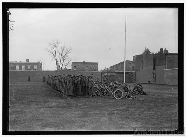 MARINE CORPS, U.S.N. MACHINE GUN UNIT DEMONSTRATION AT...
