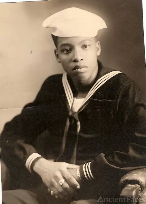 Rudolph Valentino Davis