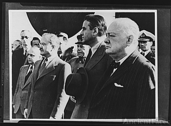 Official pictures of meeting of Stalin, Churchill,...