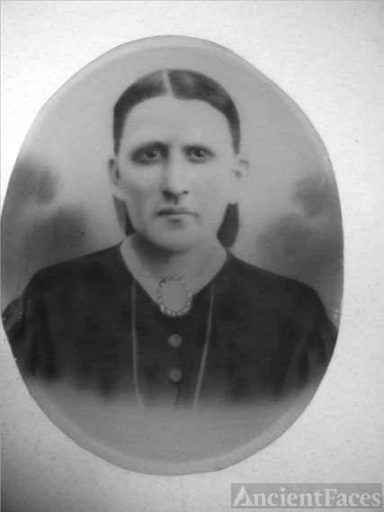 Bettie Baugh White, Judy Garland's great aunt