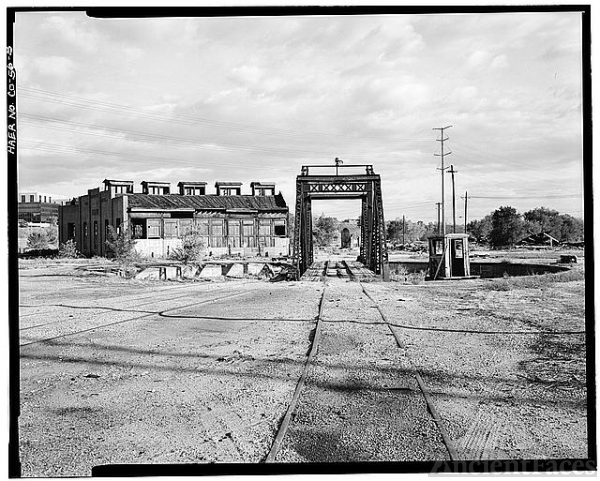 5. OVERALL VIEW OF TURNTABLE AND ROUNDHOUSE. VIEW TO...
