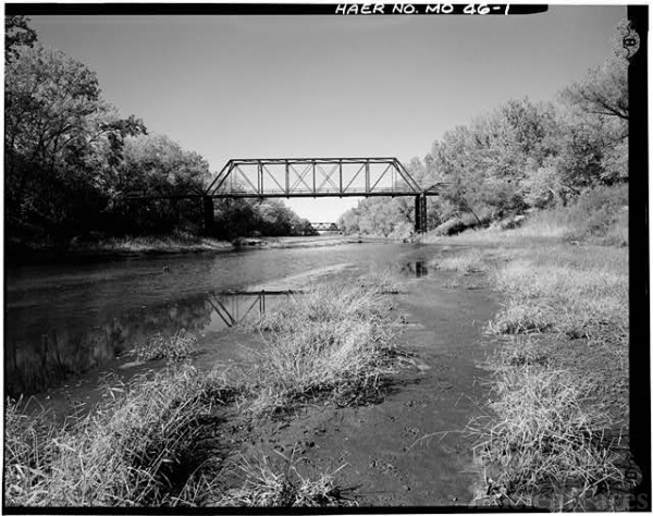1. SIDE ViEW OF BRIDGE, LOOKING NORTHWEST - Lock Springs...