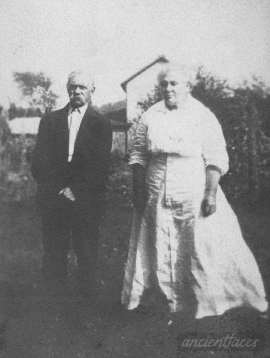 Thomas and Florence (Packard) Lax