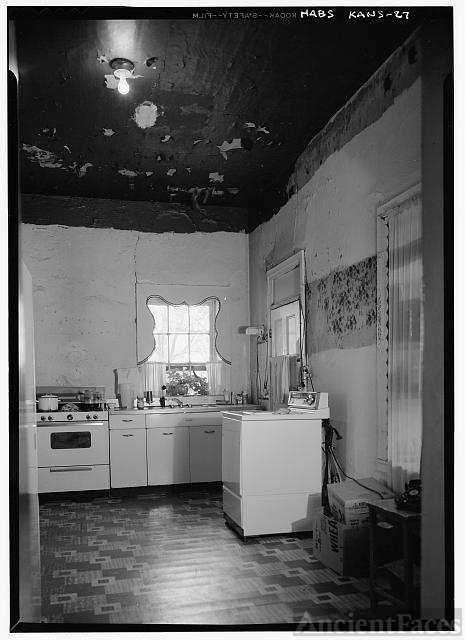 11. Historic American Buildings Survey David von Riesen,...