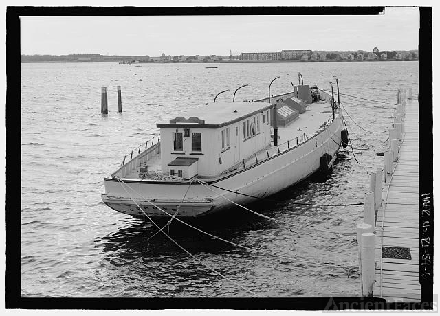 6. AXONOMETRIC VIEW, FROM STARBOARD STERN QUARTER.