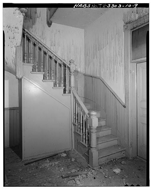9. FIRST FLOOR, STAIRWAY DETAIL - Fort Sam Houston, Band...
