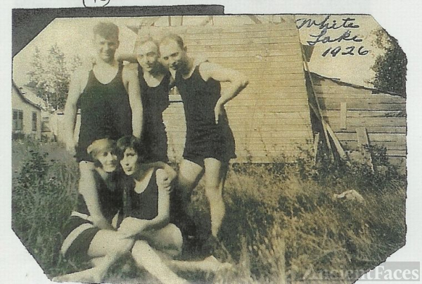 Morris family picture, 1926