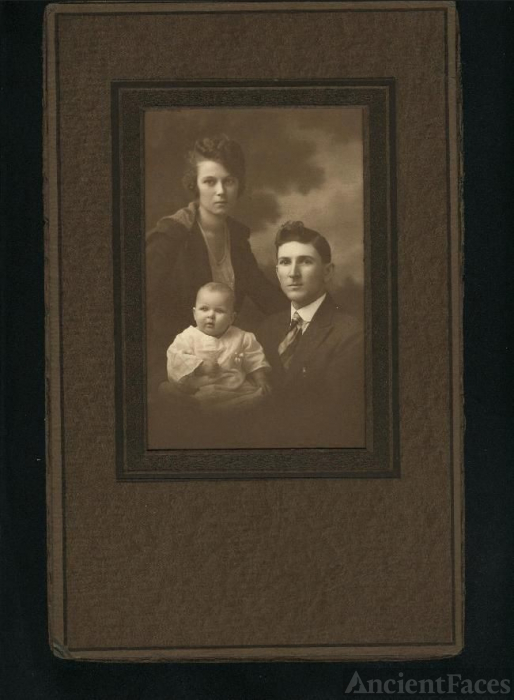 Linnie Belle Julia (Glover) Cromwell (1920 - 1990) - Pulaski County ...