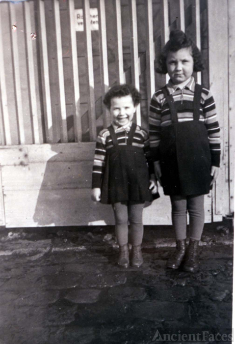 Renate & Marion Kaiser