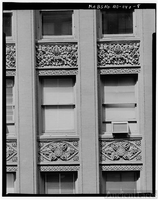 8. EXTERIOR, SPANDREL DETAIL - Wainwright Building,...