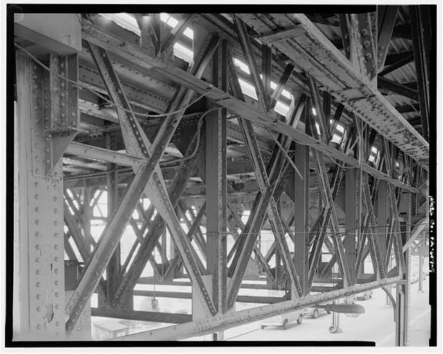9. DETAIL OF PRATT AND WARREN TRUSS SYSTEM, BENEATH 56TH...