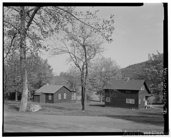 71. LAKE TAGHKANIC STATE PARK, WOOD-SIDED CABINS WITH...
