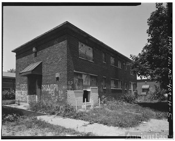 - Parkside Homes & Addition, World War II Era Building...