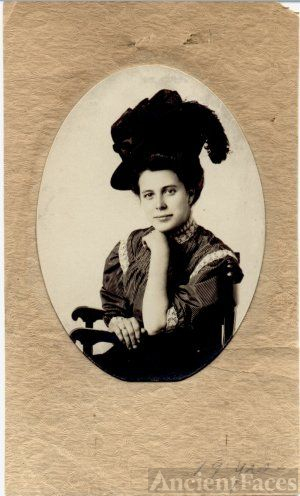 Nora Ellen Laman