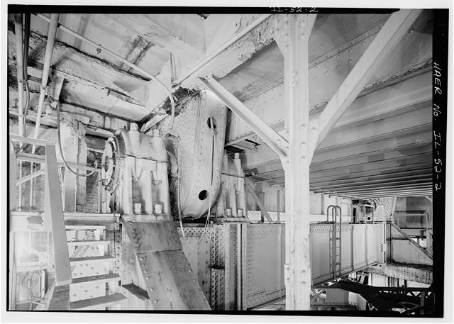 2. DETAIL OF TRUNNION GIRDER. - Chicago River Bascule...