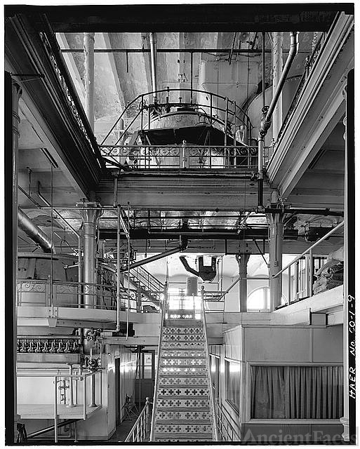 9. Tower building. Hot water tap floor shown. Mixing vat...