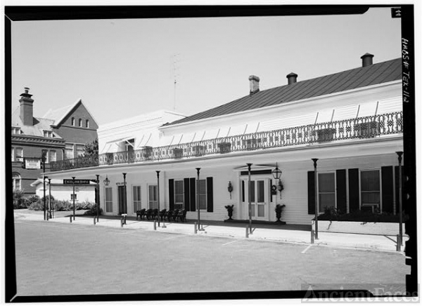 5. Historic American Buildings Survey, August, 1966 MAIN...