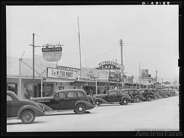 Main street of Crane, Texas