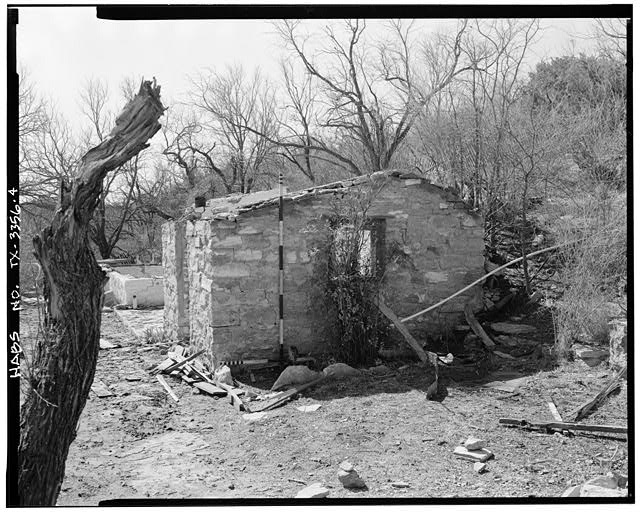 4. OBLIQUE VIEW OF EAST SIDE - Creswell Half-Dugout,...