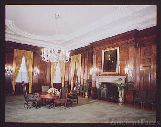 White House interiors. State Dining Room in White House II