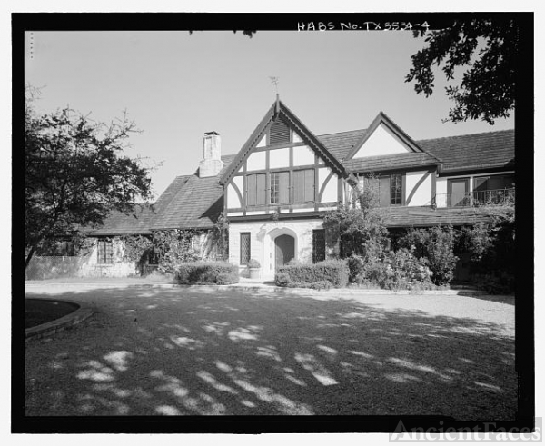 Oblique view of front looking north - Reed Hall, 3200...