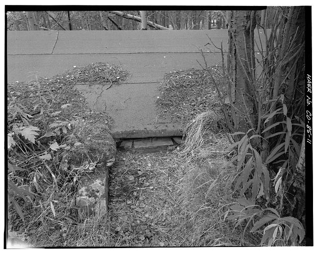 11. SETTLING TANK OVERFLOW CHANNEL, NORTH SIDE. - Hondius...