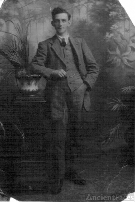 James Christopher "Jim" Hehir (1881 - 1957) - Gosport, England | 10 ...