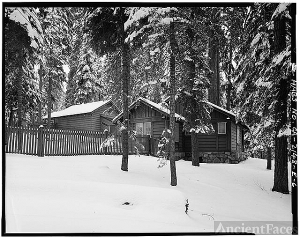 6. EXTERIOR, LOOKING SOUTHWEST - Camp Kaweah Historic...