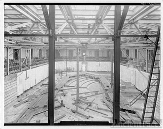 U.S. Capitol. Progress photos of U.S. Capitol roof I